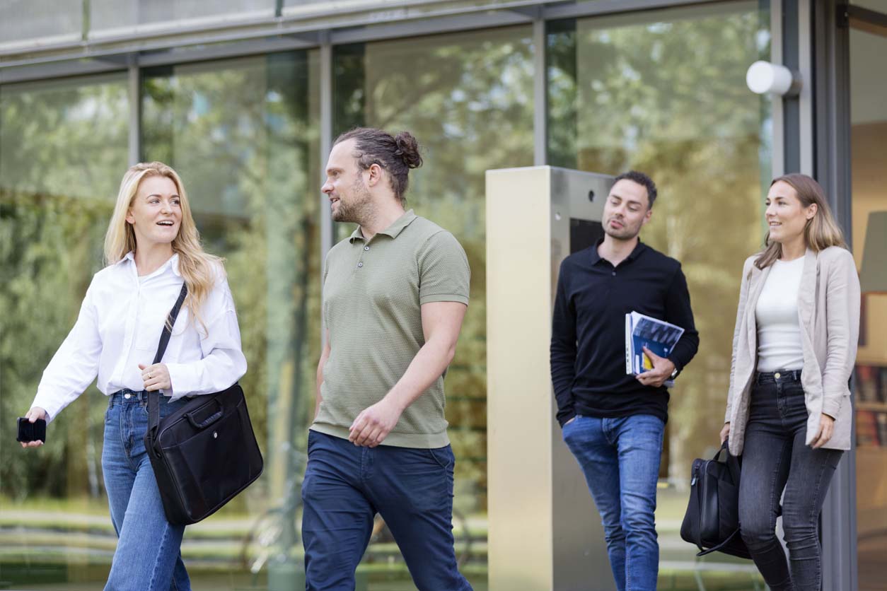 Lobby | Hezelburcht Subsidieadviesbureau